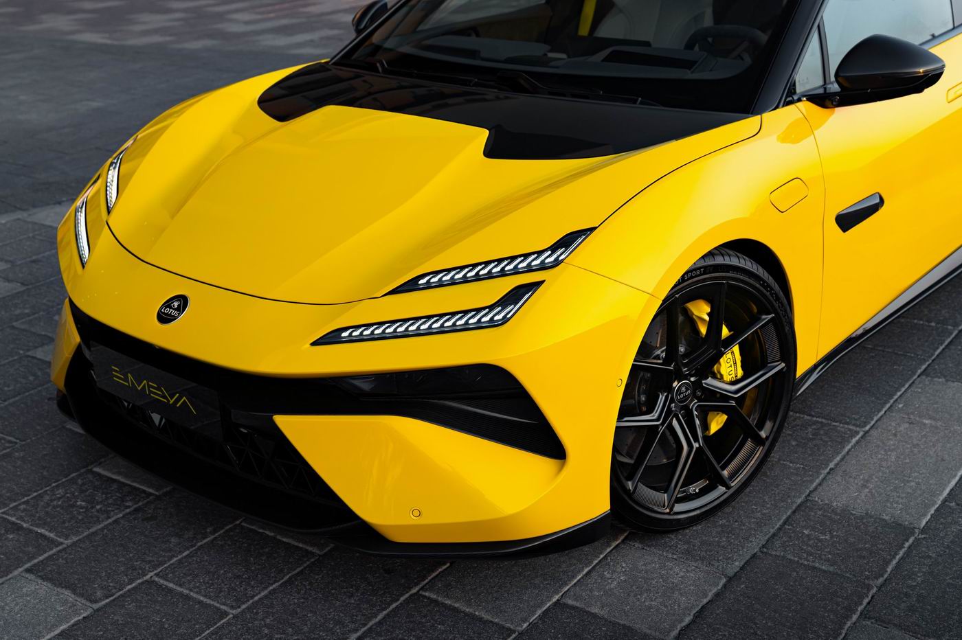 Introducing the 2025 Emeya: The Ultimate Electric Hyper GT from Lotus
